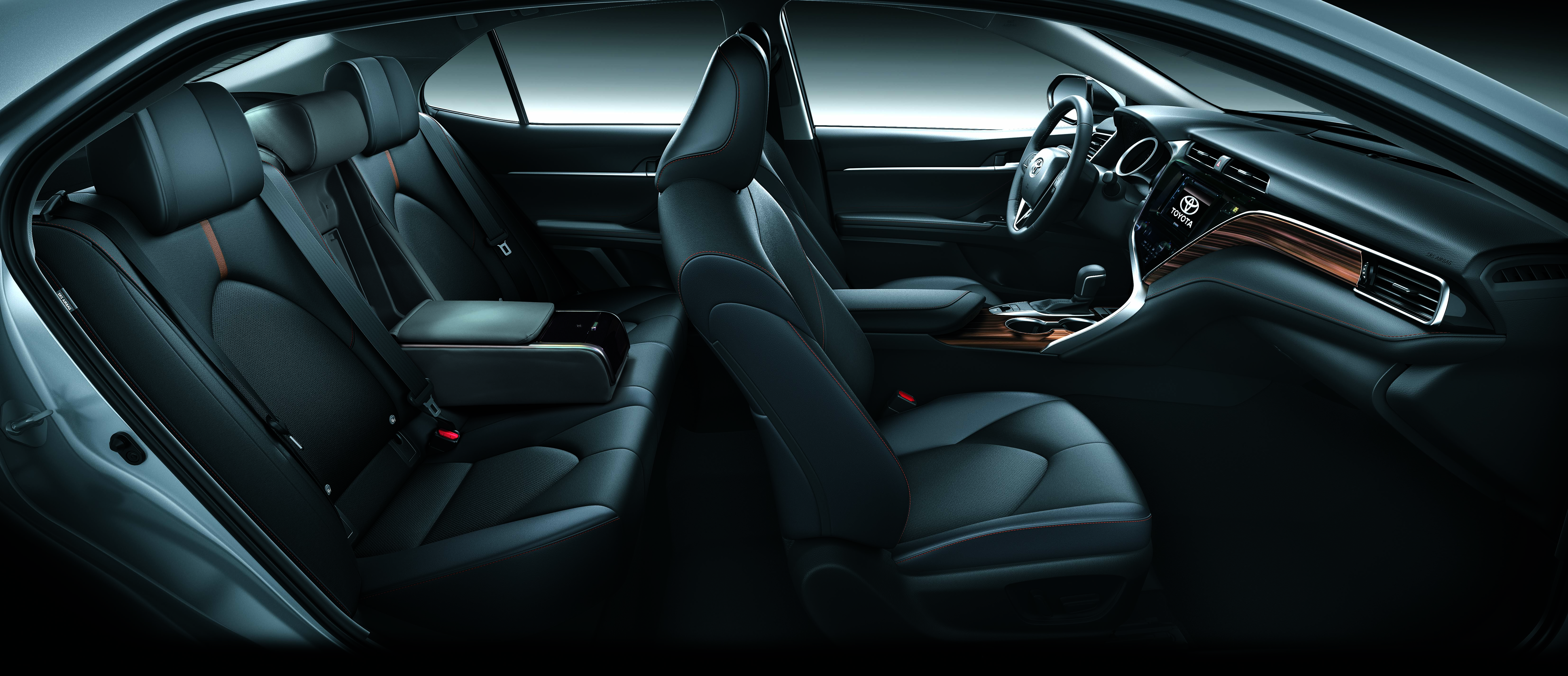 DETAILS ON THE ALL-NEW TOYOTA CAMRY | Discover MNL