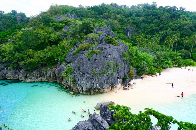 Five of the best hidden beaches in the Philippines | Discover MNL