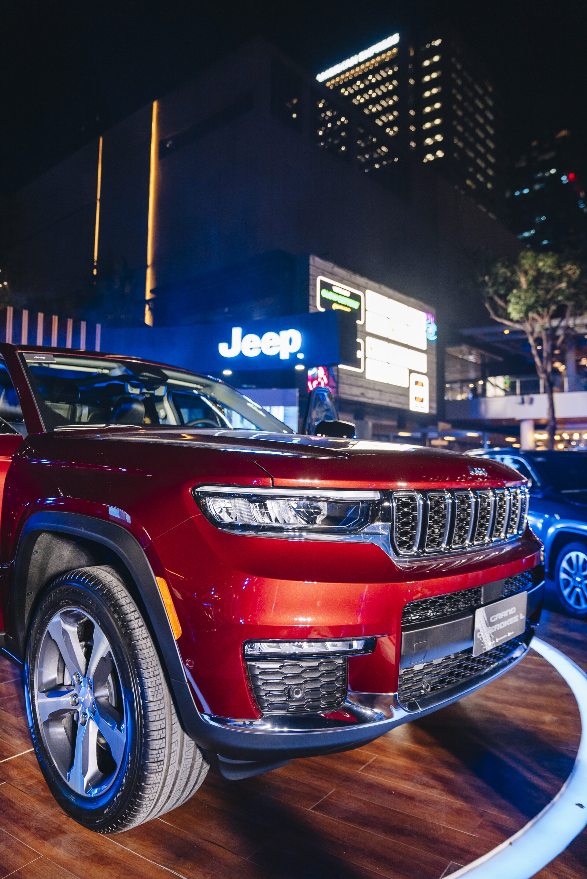 The All-New Jeep® Grand Cherokee L: Modern Luxury Inspired By Legacy ...
