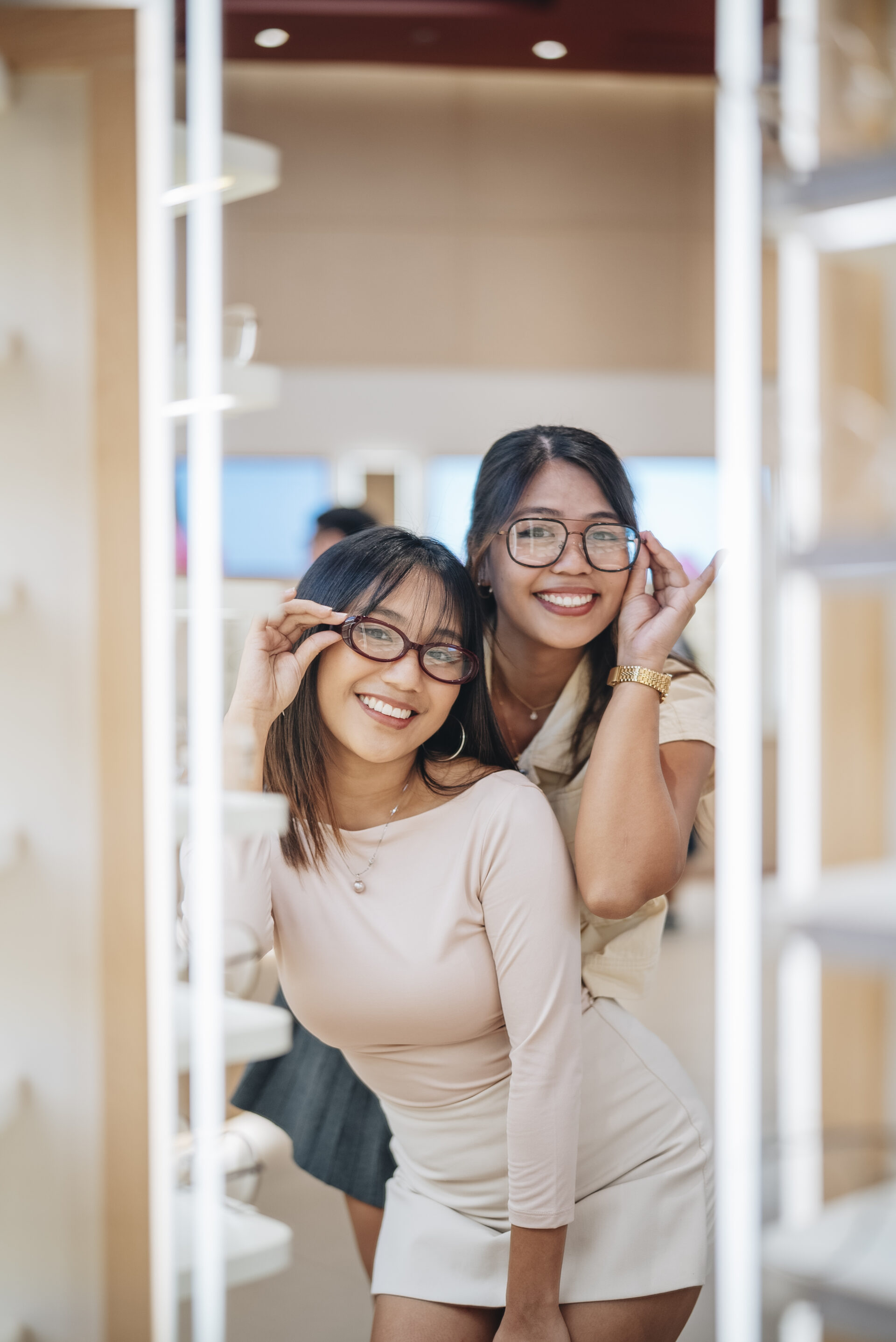 Here’s Why Everyone’s Obsessed with Sunnies World MOA | Discover MNL